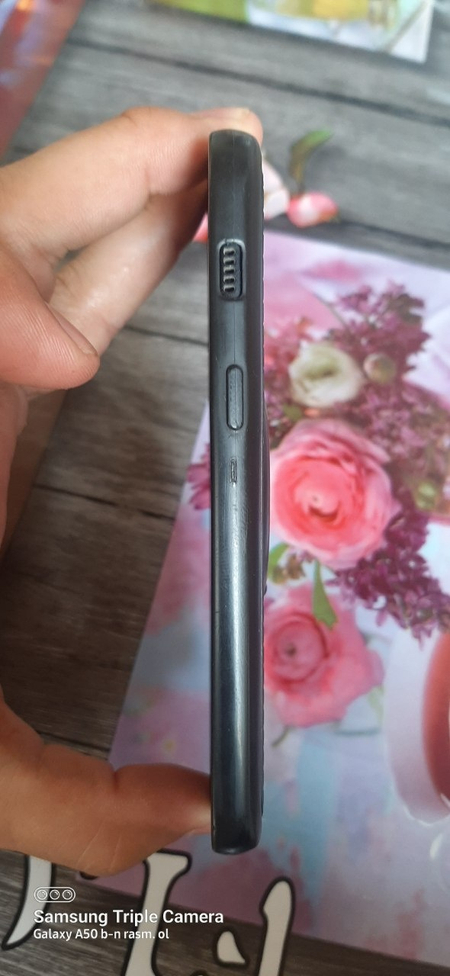Galaxy A3 2016  .