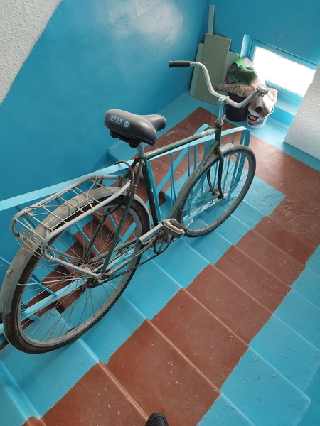 Velosiped sotiladi.