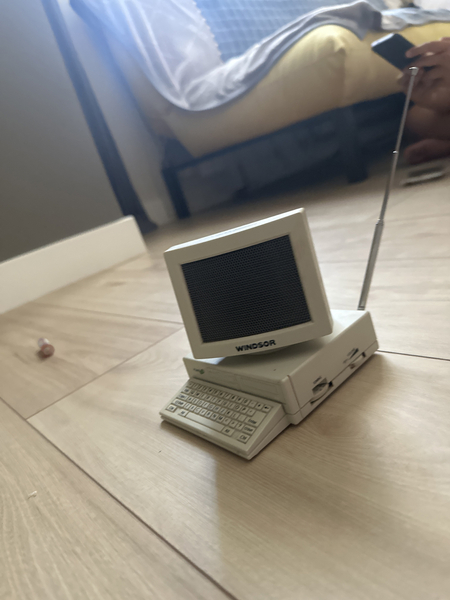 WINDSOR радиоприемник 2600