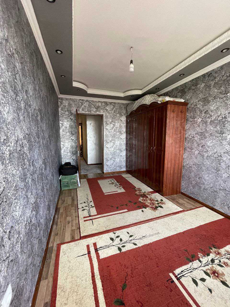 Срочно продаю большую 3х комнатную с ремонтом (157348)