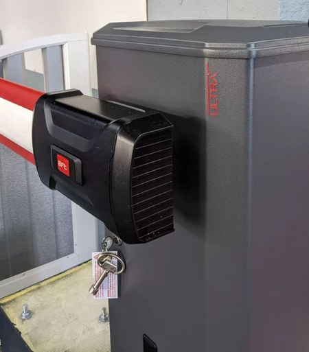 Шлагбаум Bft GIotto BT A ULTRA36 XL