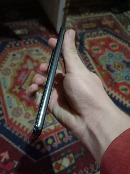 Samsung a52 sotiladi holati edial 8/128