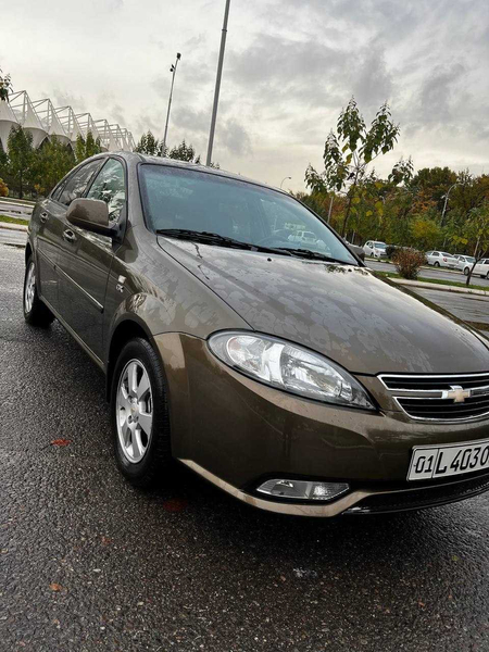 Chevrolet Lacetti-3