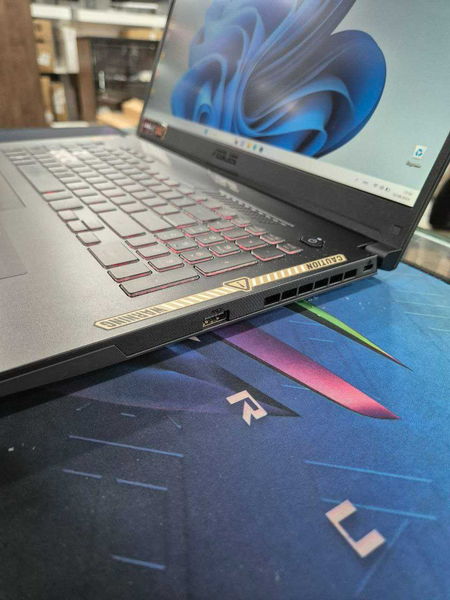 Asus TUF Gaming F17 (i5-12500H/16/512/RTX3050)
