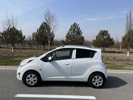 Chevrolet Spark 2011