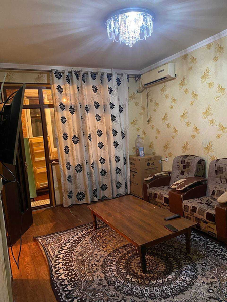 ПРОДАЕТСЯ 2в3/1/3 50м2 Чиланзар 17кв Ор.р: Парламент