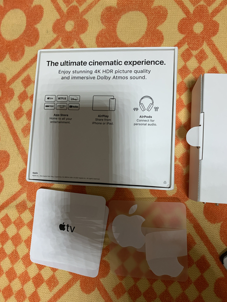 Приставка Apple tv