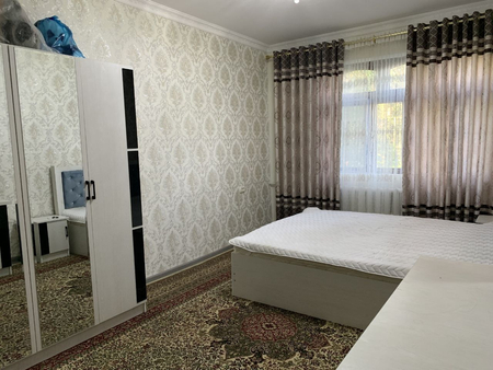 Продам чиланзар 19. Трёх комнатная. Балкон 1,5*6