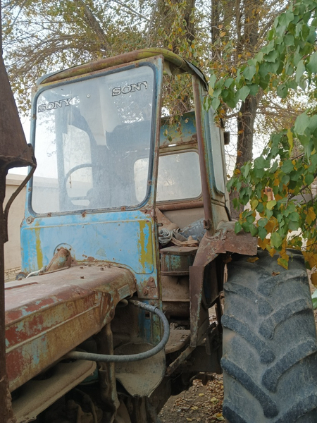 T 28 paravoz traktor