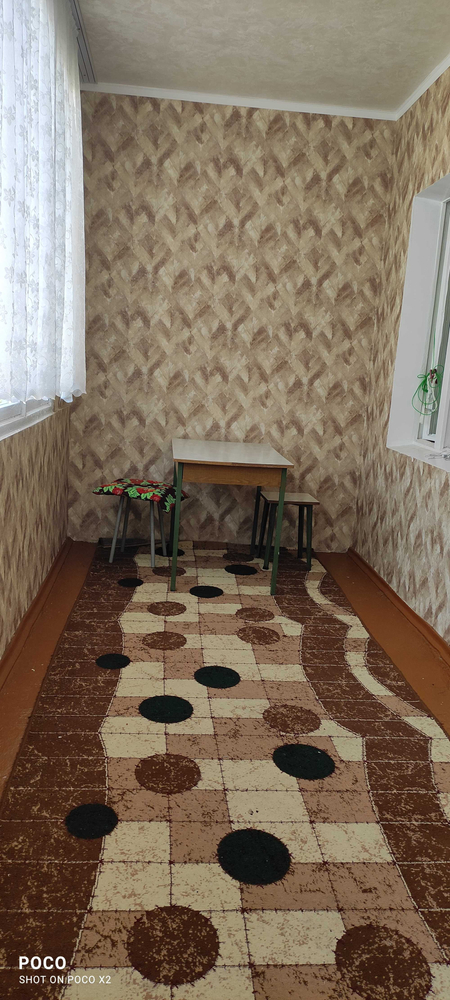 Продам 2-х комнатную квартиру на сергели-8а. Балкон 2*6. Дехкон базар