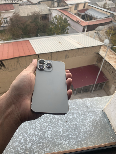 Iphone Xr 15 pro korpusida
