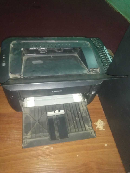 Stol kompyuter va pirinter sotiladi arzon narxlarda