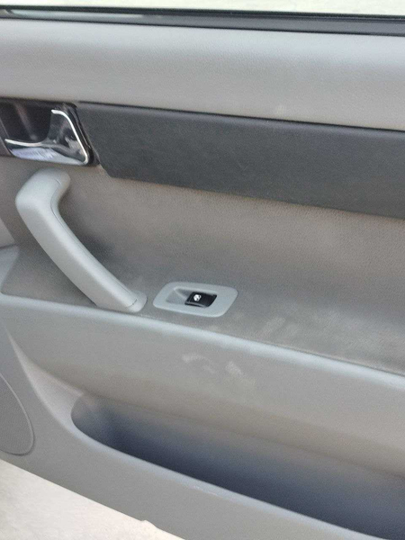 Автомобиль Daewoo Gentra