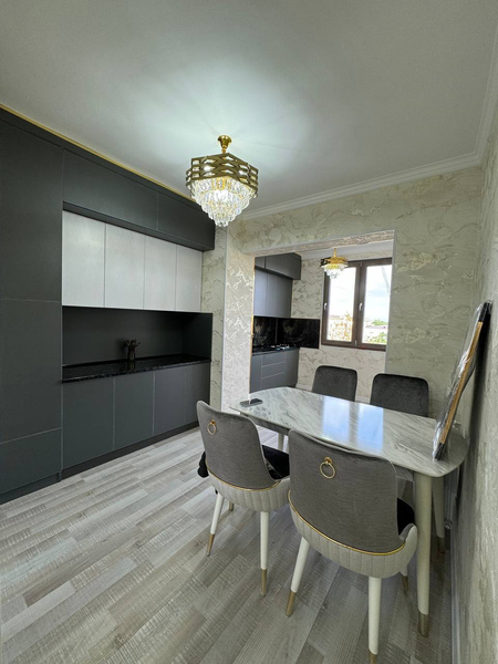 Продам 4 в 5 комн ЕВРОРЕМОНТ