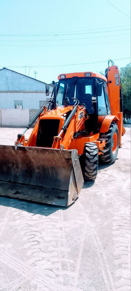 Аренда спецтехники  JCB