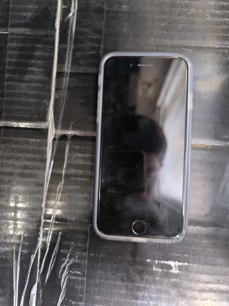 iPhone 8 64 gb abmen ili naxt