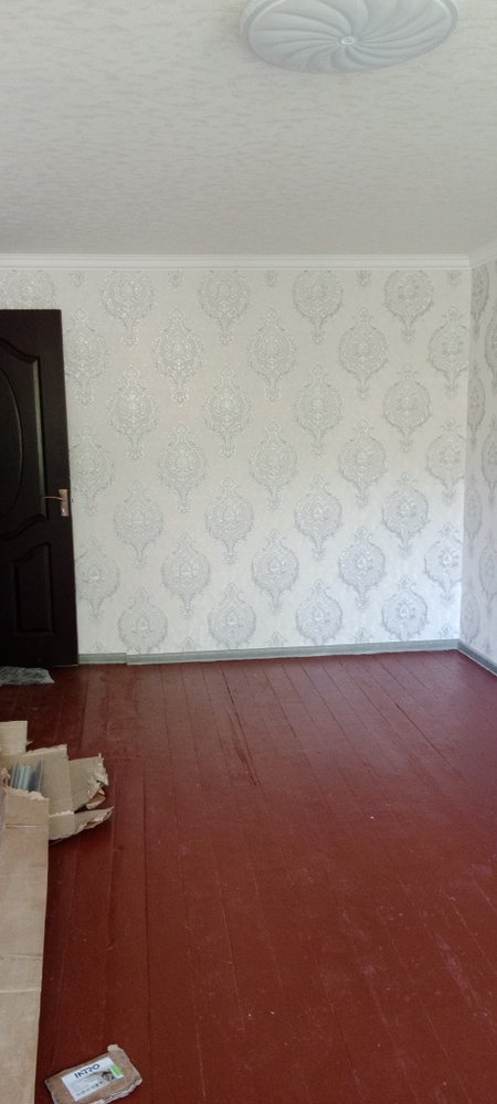 Срочно ! Сотилади Чирчикда  . 1/1/4. 30 кв