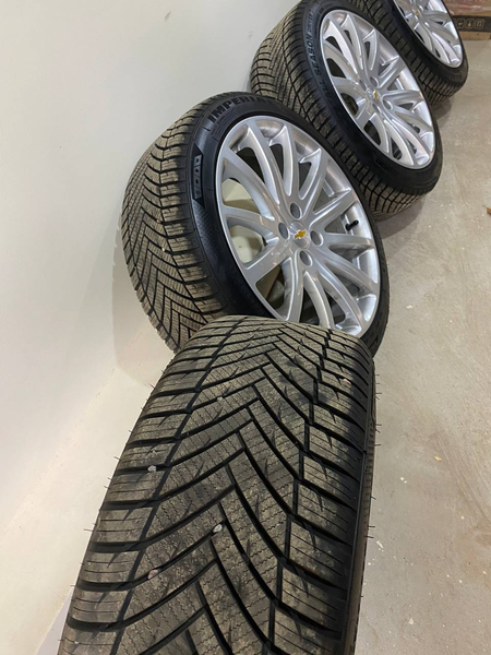 Cobalt Diska 17R sotiladi