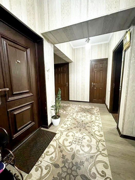 Ц5 Квартира рядом с метро  3/9/9