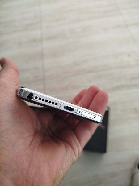 xiaomi 14 pro 12/256 full srochno