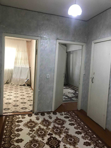 (К121517) Продается 2-х комнатная квартира в Юнусабадском районе.