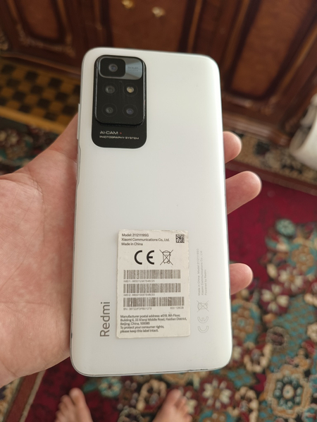 Redmi 10 white pebble