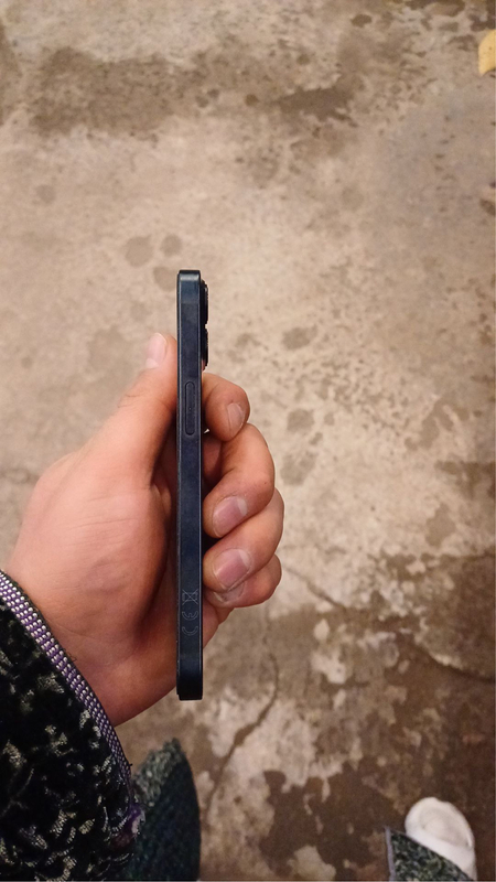 Iphone 13 хорошем состояние идеал