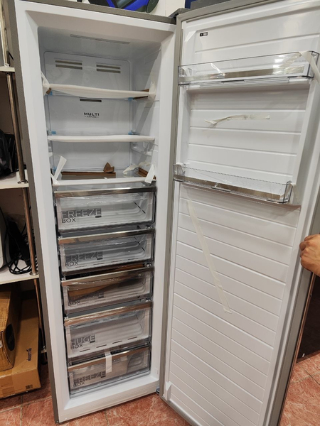 Морозильник Midea MDRU385