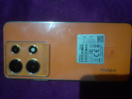 Infinix note 30 telefon