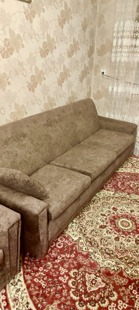 Диван, 2 кресла, стол