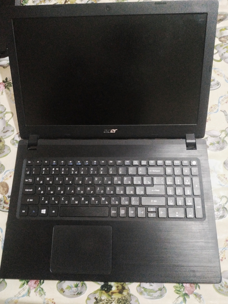 Noutbook sotiladi Acer Aspire 3 A315-51