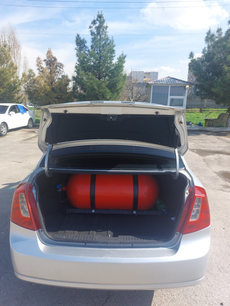 Lacetti 1.8 2011