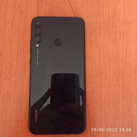 HUAWEI Y7P Telefoni sotiladi