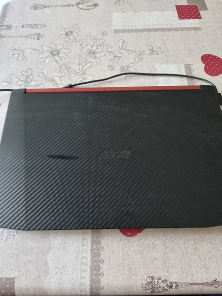 Acer Nitro 5 AN515