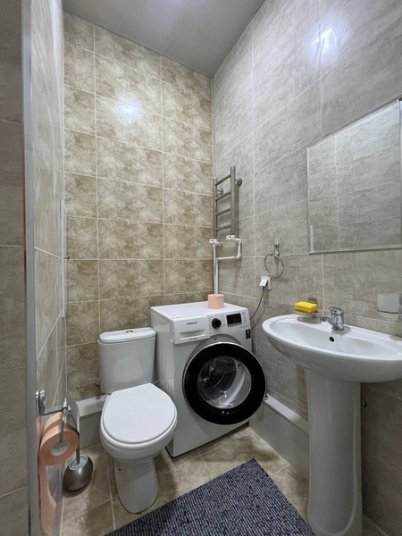 Продаётся квартира. 3/3/9. ЖК: Golden House. Ор: Карасу Евроремонт