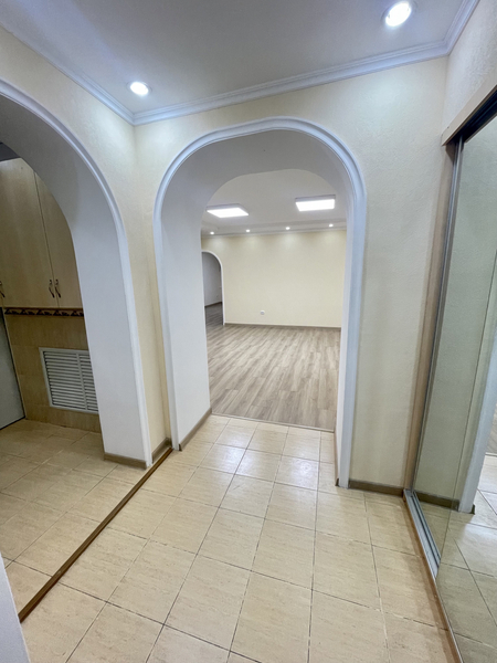 Аренда Офиса Цум 89 кв