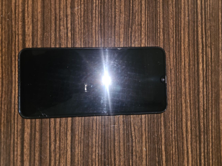 Арзон телефон samsung a30 32GB Made in India