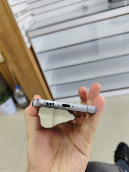 Samsung Gakaxy S23 Fe 8/128 gb Ideal