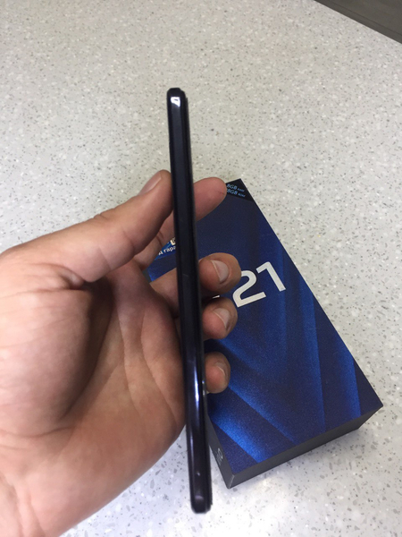 Vivo v21. 8 g 128g