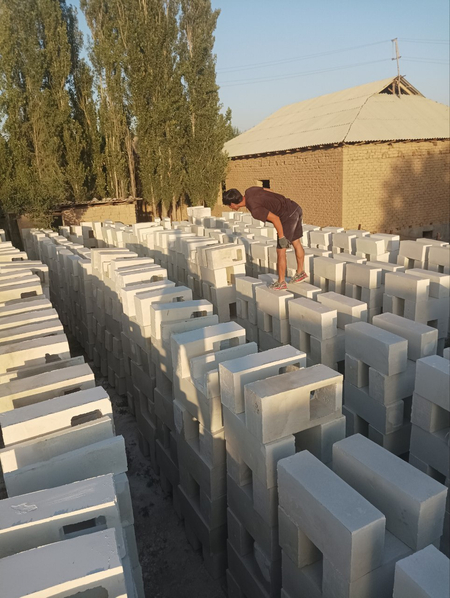 Pena gipsablok 11000 som joyida