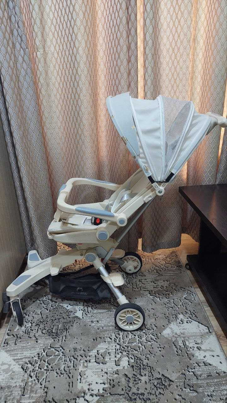 Продам новую детскую коляску INING BABY