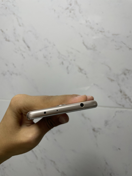 Redmi 5 16gb срочни сотилади