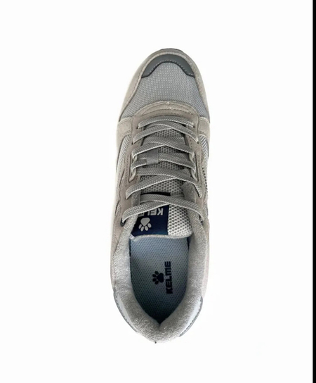 Продам мужские кроссовки Kelme