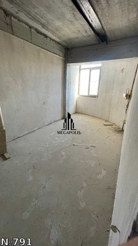 fayzobod masjid tomondan 1 xonali kvartira sotiladi  №791