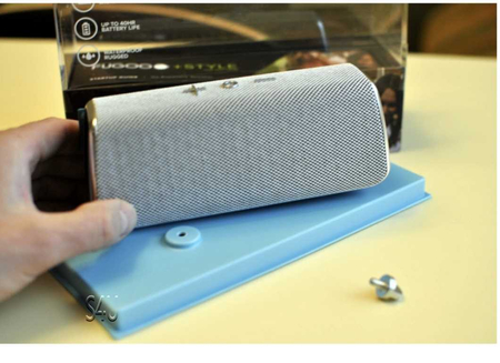 Fugoo style Bluetooth speaker.