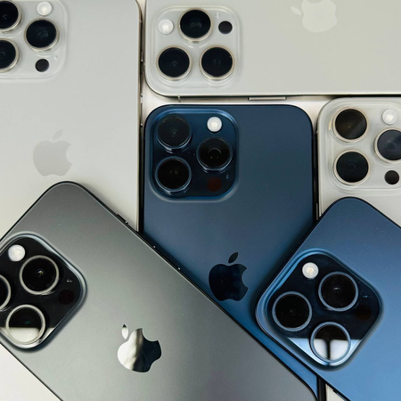 IPhone 15 pro 256gb все цвета