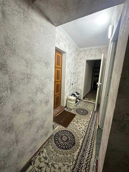 Срочно продается 2х ком Чиланзаре