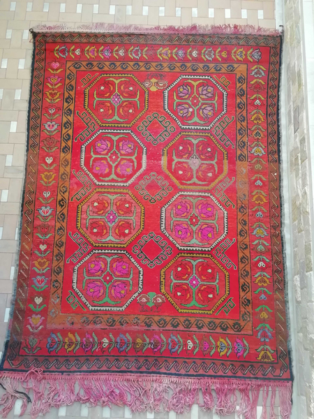 Ковёр ручной работы