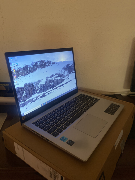 Acer Aspire 5 4/128 SSD