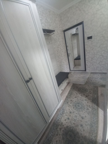 Юнусабад 15 квартал 1в2/2/5 ТЦ Кристал,конечка.